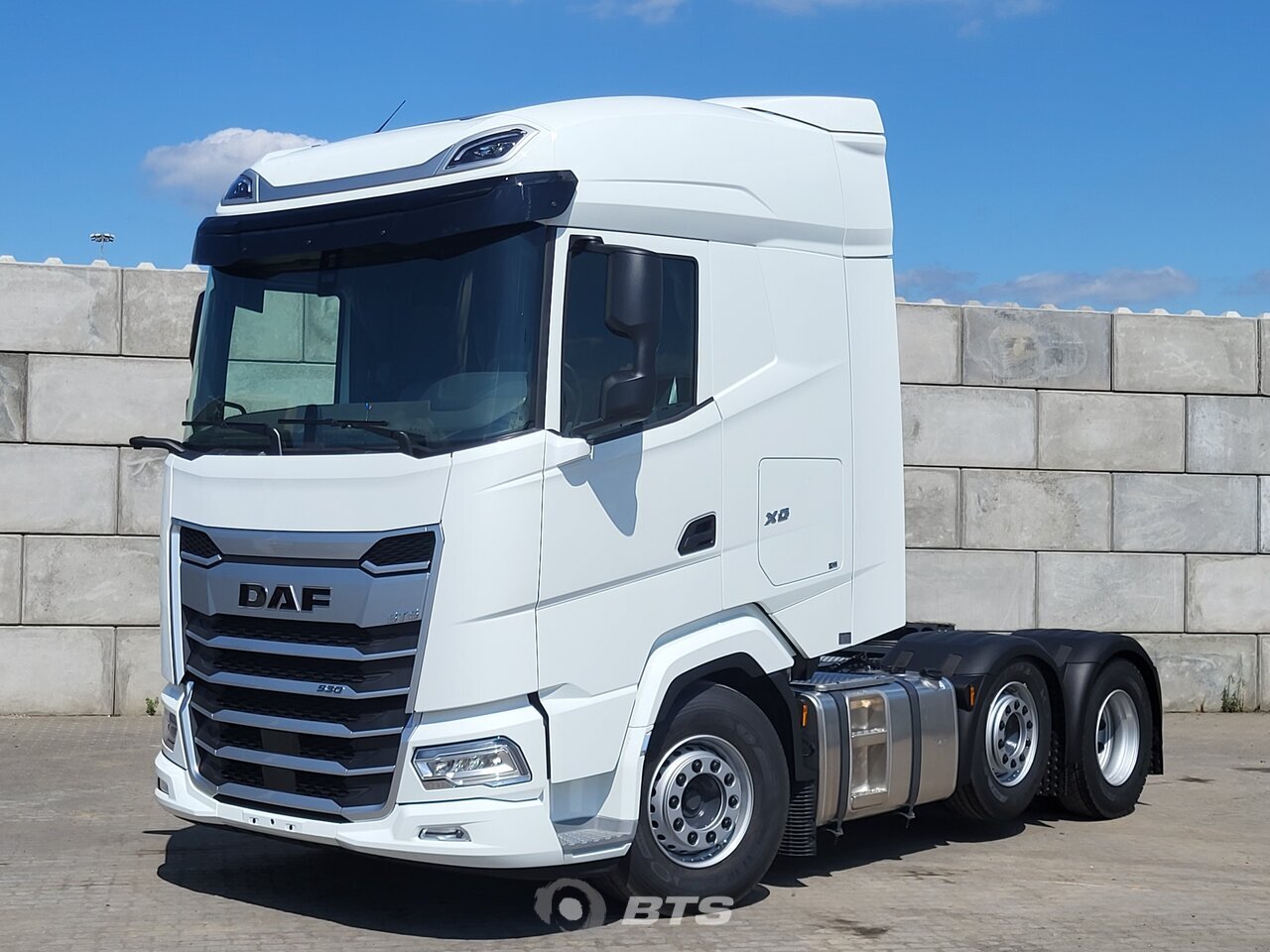 DAF XG 530 6X2 Trekker - BAS World
