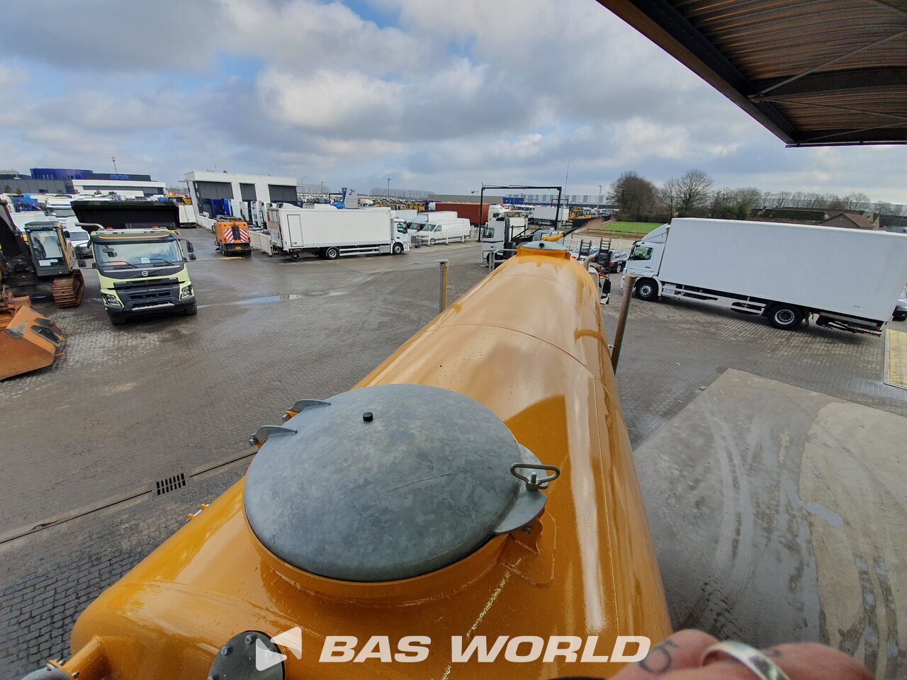 Volvo FMX 440 8X4 Tank Truck - BAS World