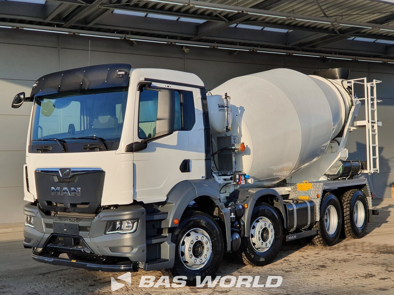 MAN TGS 32.430 8X4 Euromix Type: EM9 L Concrete mixer Truck - BAS World
