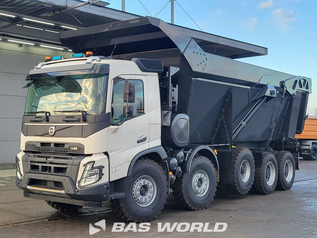 Volvo FMX 520 10X4 KH Kipper Tipper - BAS World