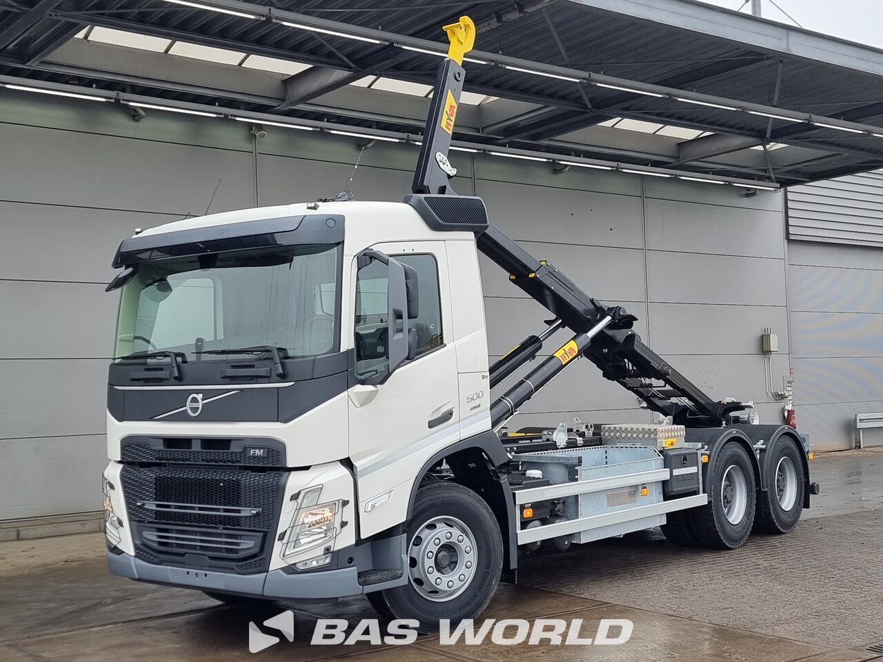 Volvo FM 500 6X4 Hyva Type: 20-60-S haakarm vrachtwagen - BAS World