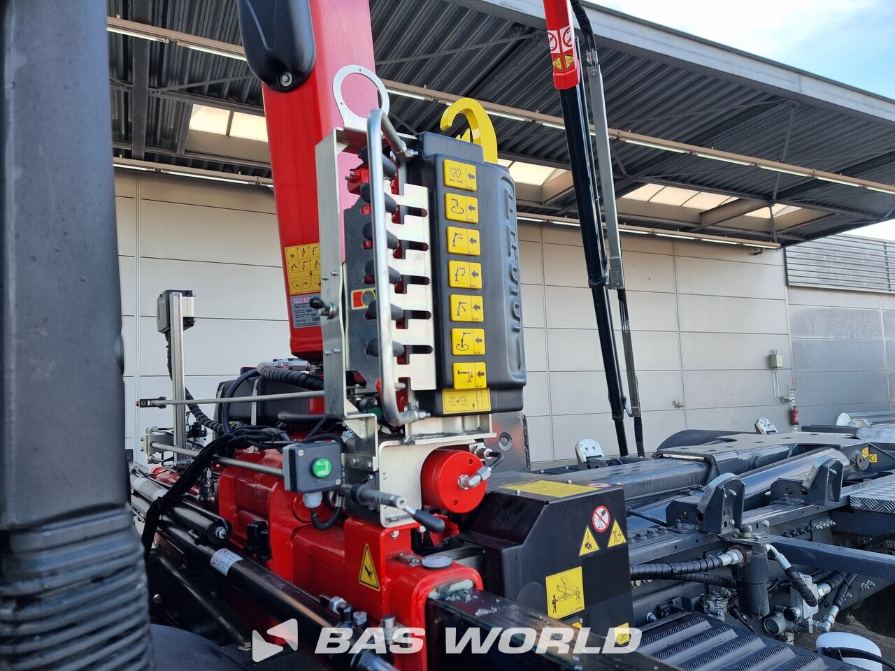 Volvo FE 250 4X2 KH-Kipper hooklift truck - BAS World