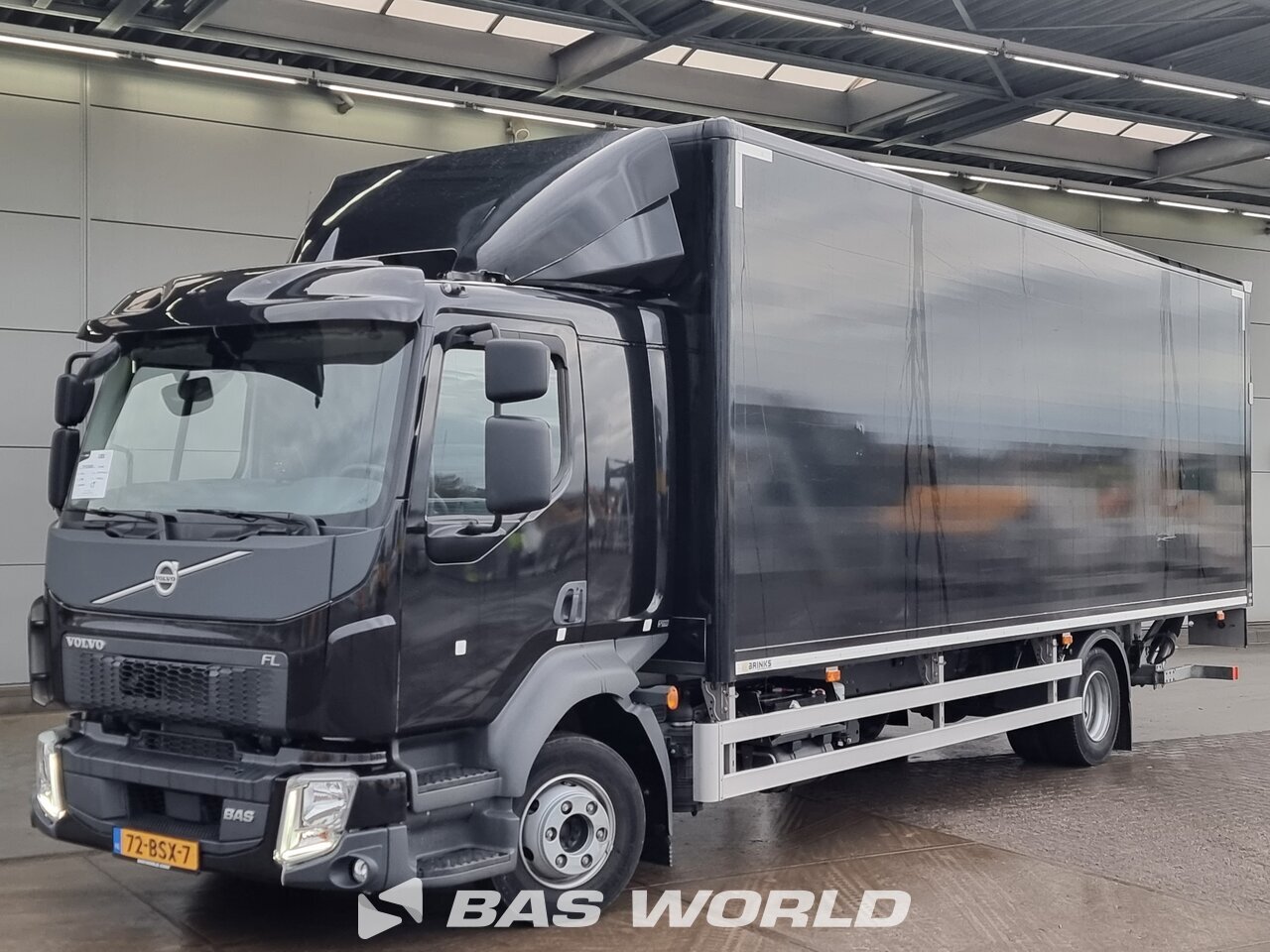 Volvo FL 210 4X2 Brinks Bakwagen - BAS World