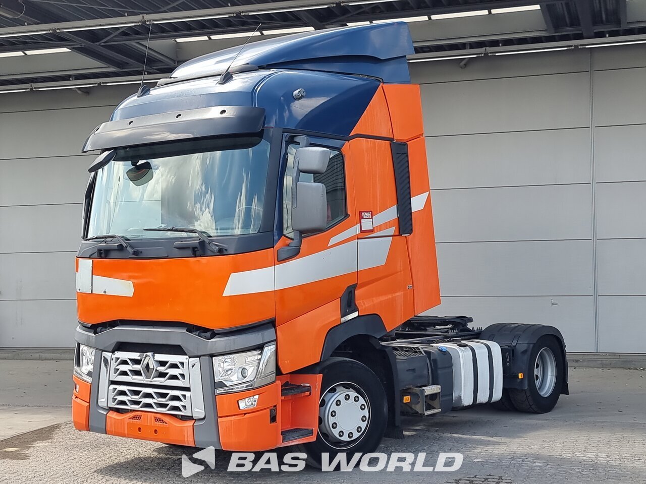 Renault T 460 4X2 Cabeza tractora - BAS World
