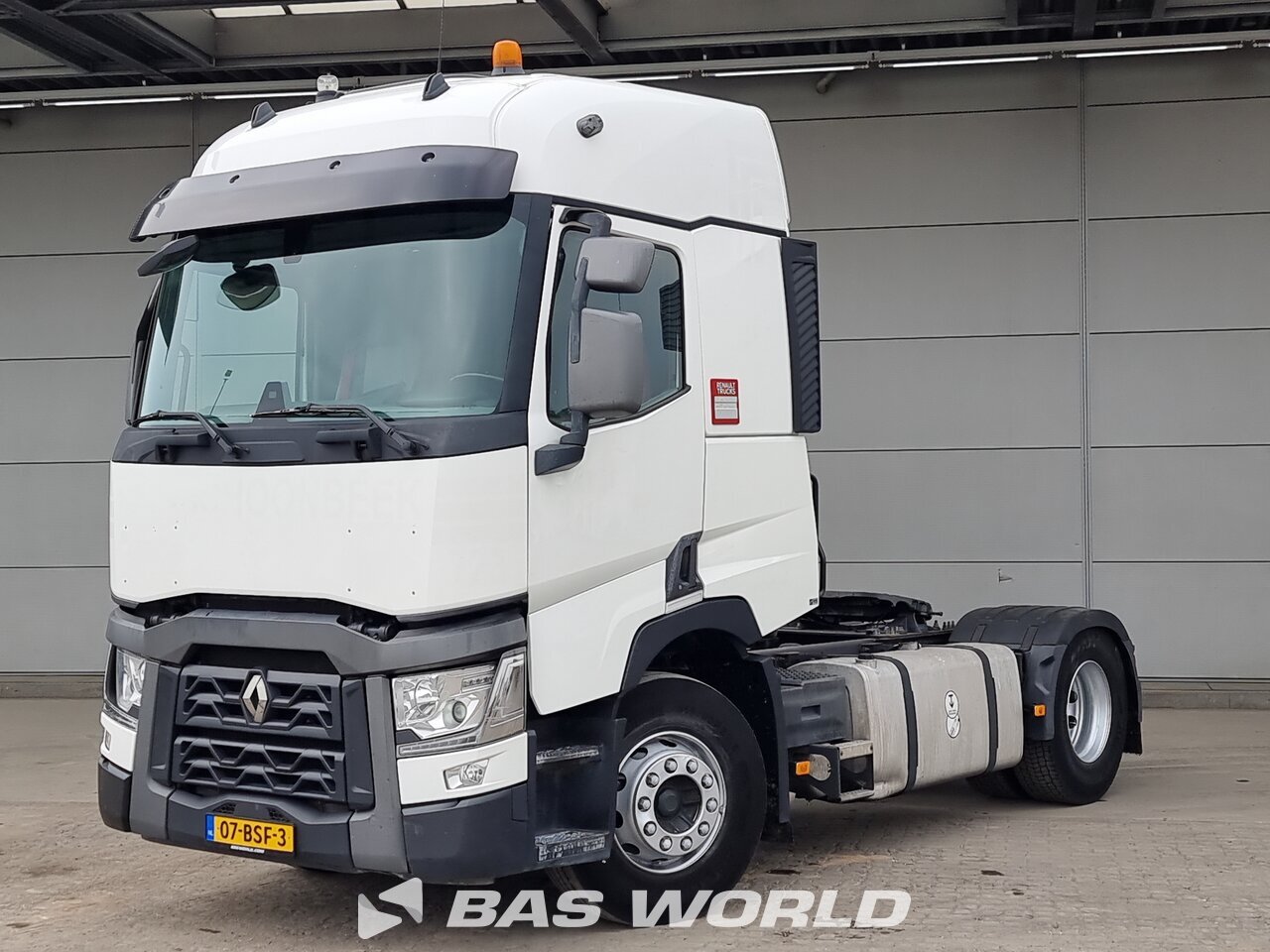 Renault T 460 4X2 Cabeza tractora - BAS World