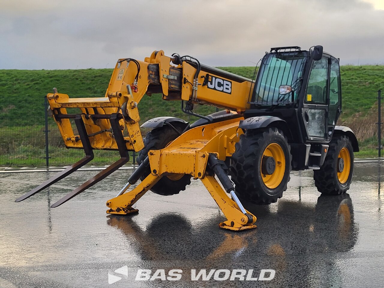 JCB 540-140 4X4 Construction equipment 2018 Construction equipment ...