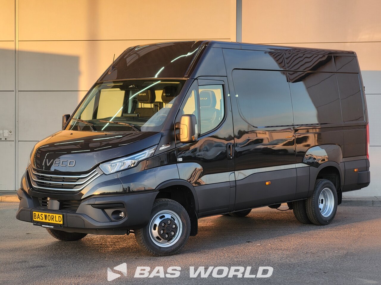 Iveco Daily 35C21 LCV Fermette fermée 2024 LCV Fermette fermée - BAS World