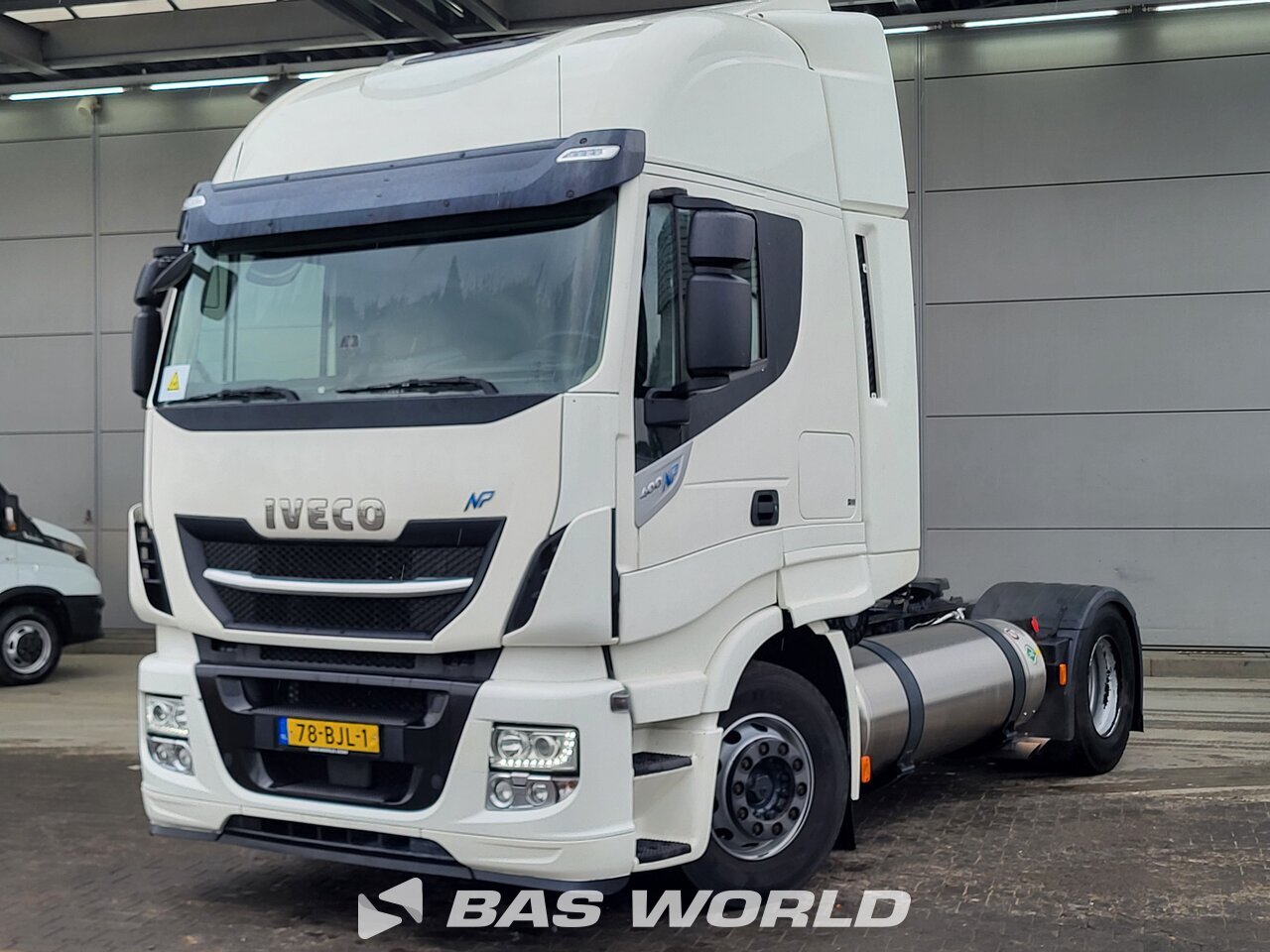 Iveco Stralis 400 4X2 Tractor Unit - BAS World