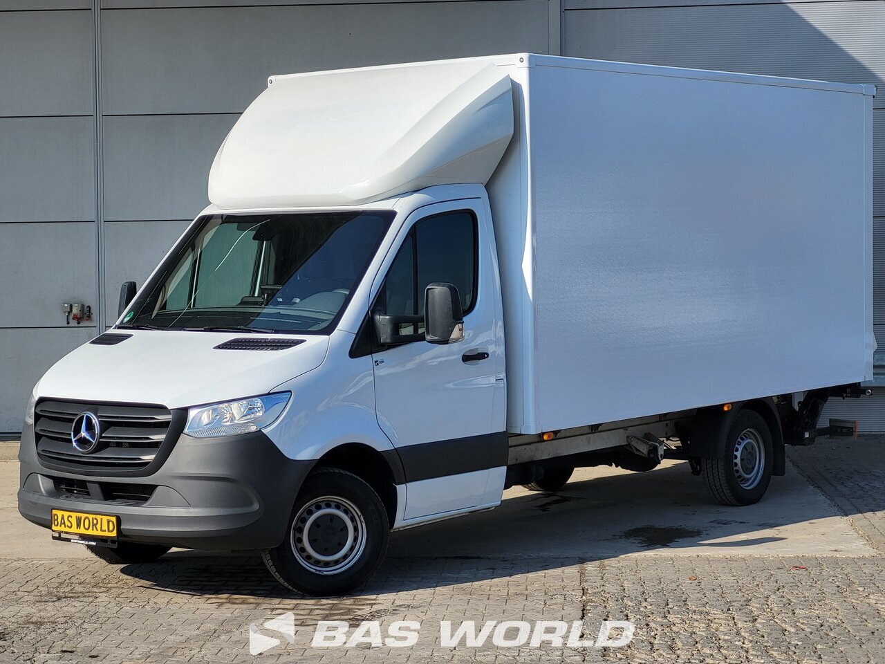 Mercedes Sprinter 317 CDI Box body - BAS World