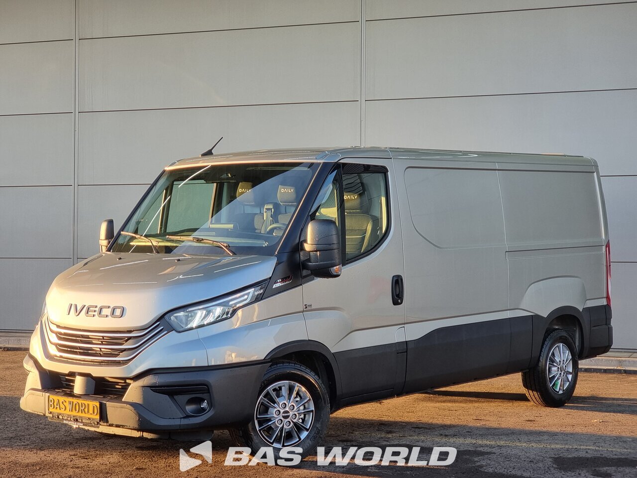 Iveco Daily 35S21 LCV Fermette fermée 2024 LCV Fermette fermée - BAS World