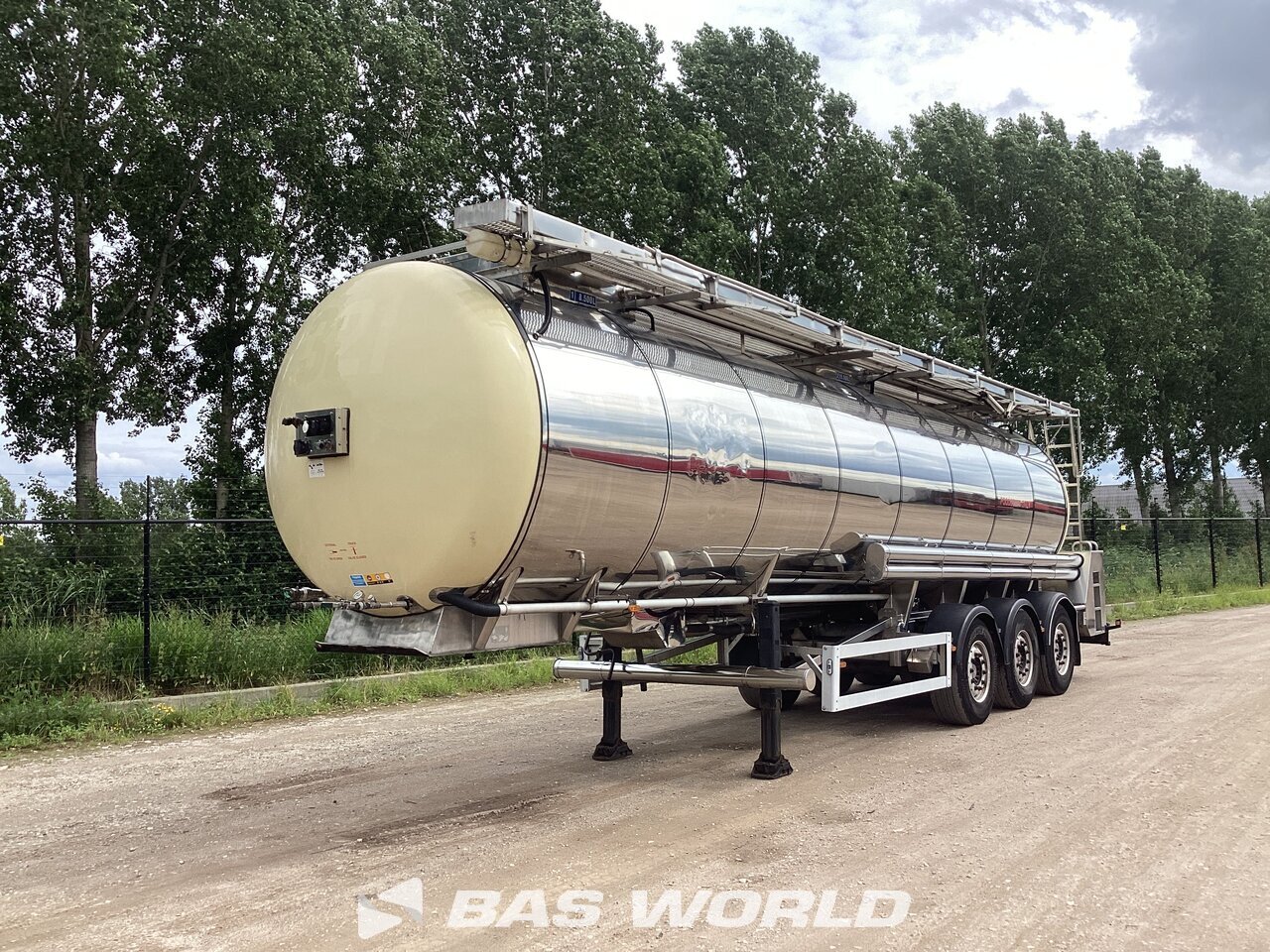 Feldbinder Tank - Food Semi-trailer 2006 Tank - Food Semi-trailer - BAS ...