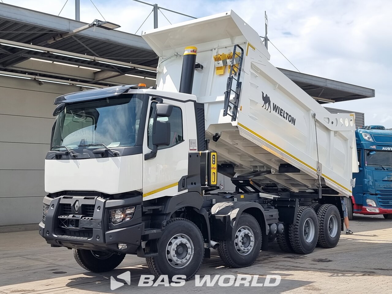 Renault K 420 8X4 Camion Benne Nouveau Camion Benne - BAS World