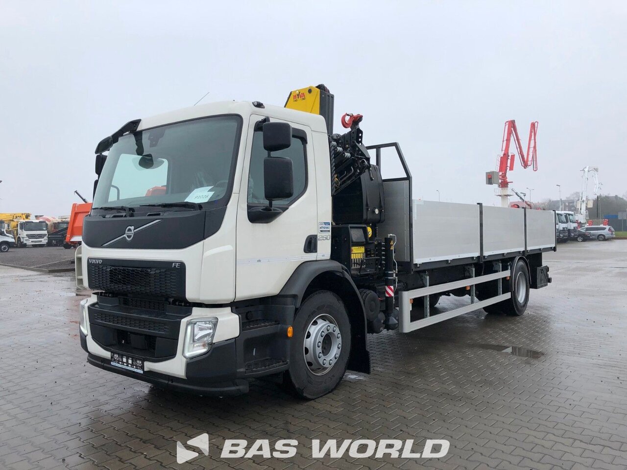Volvo FE 250 4X2 Flatbed trucks - BAS World