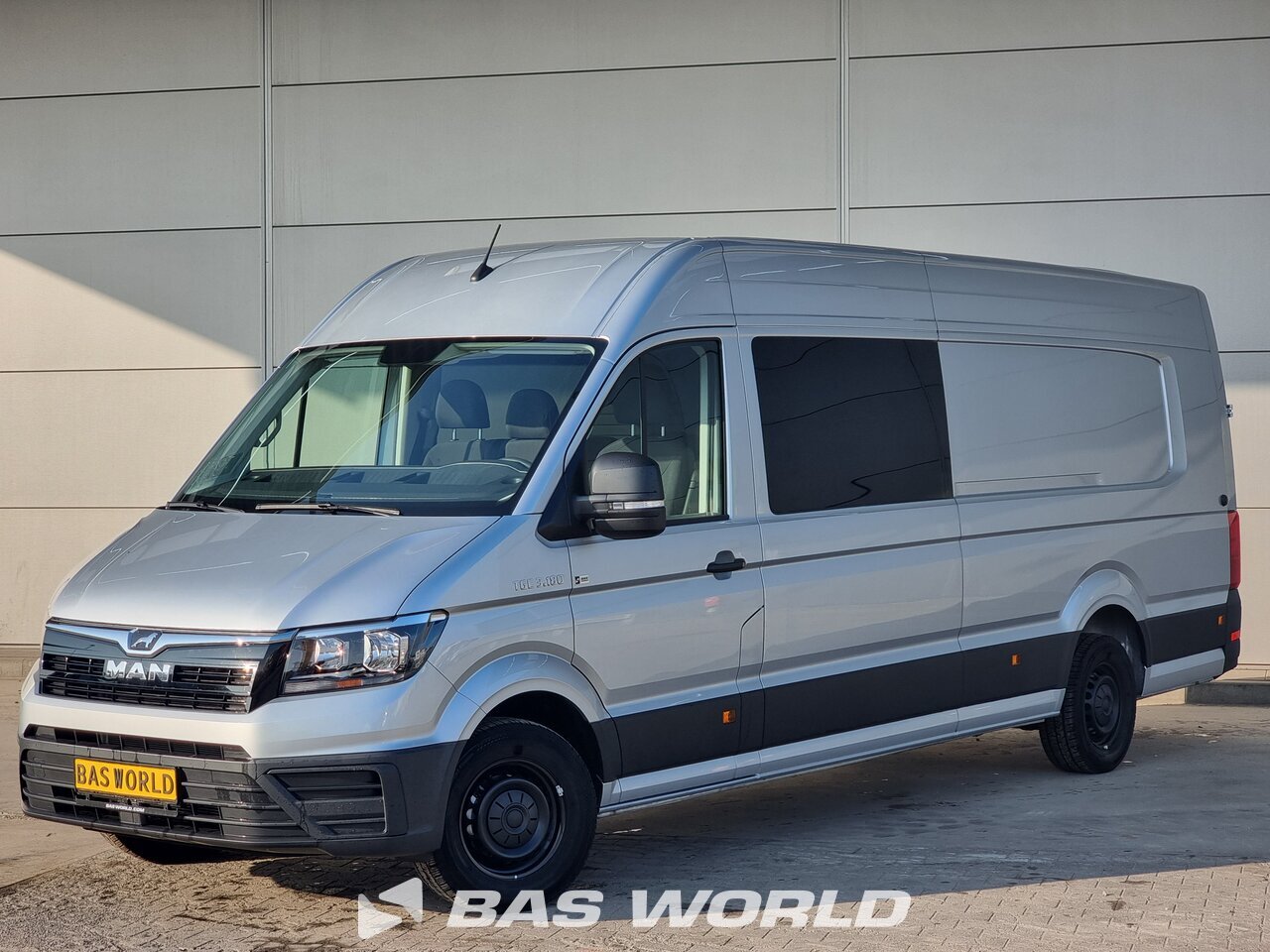 MAN TGE 3.180 Closed box van - BAS World