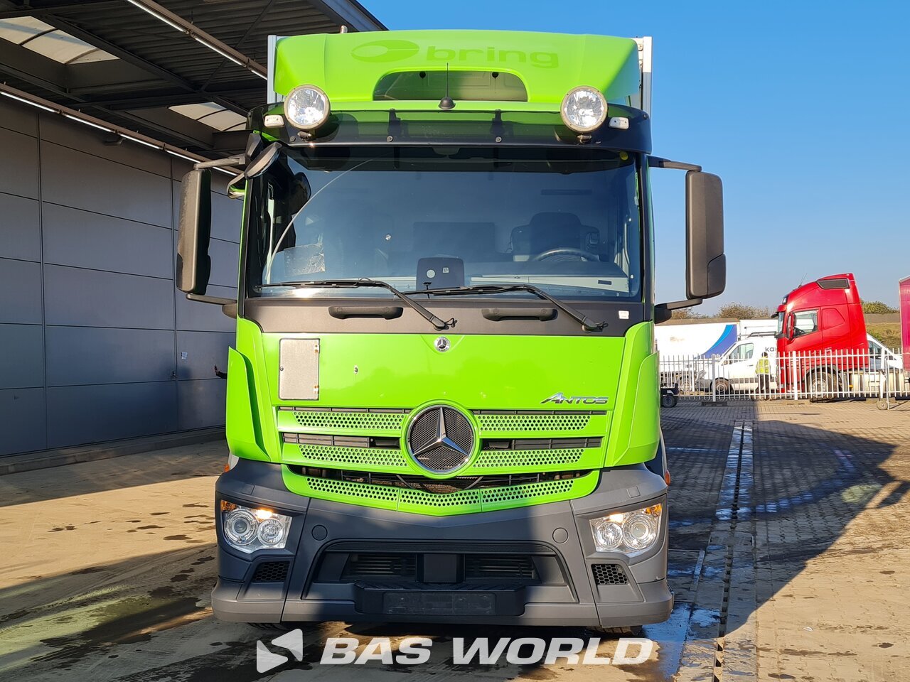 Mercedes Antos 1827 4X2 Fokor Carrocerías furgónes - BAS World