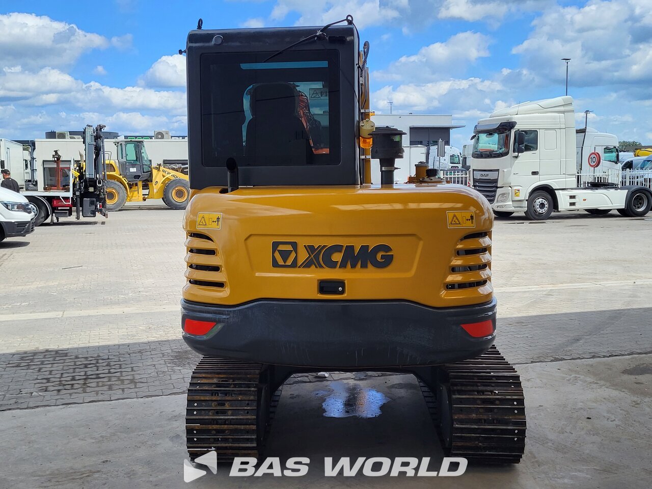 XCMG XE60 DA Mini excavator