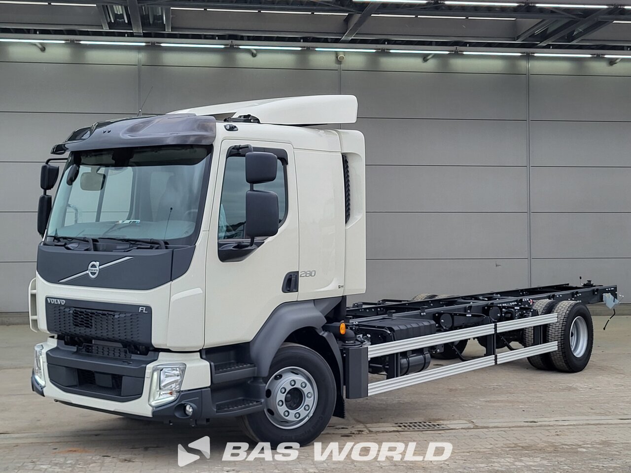Volvo FL 280 4X2 Chassis truck - BAS World