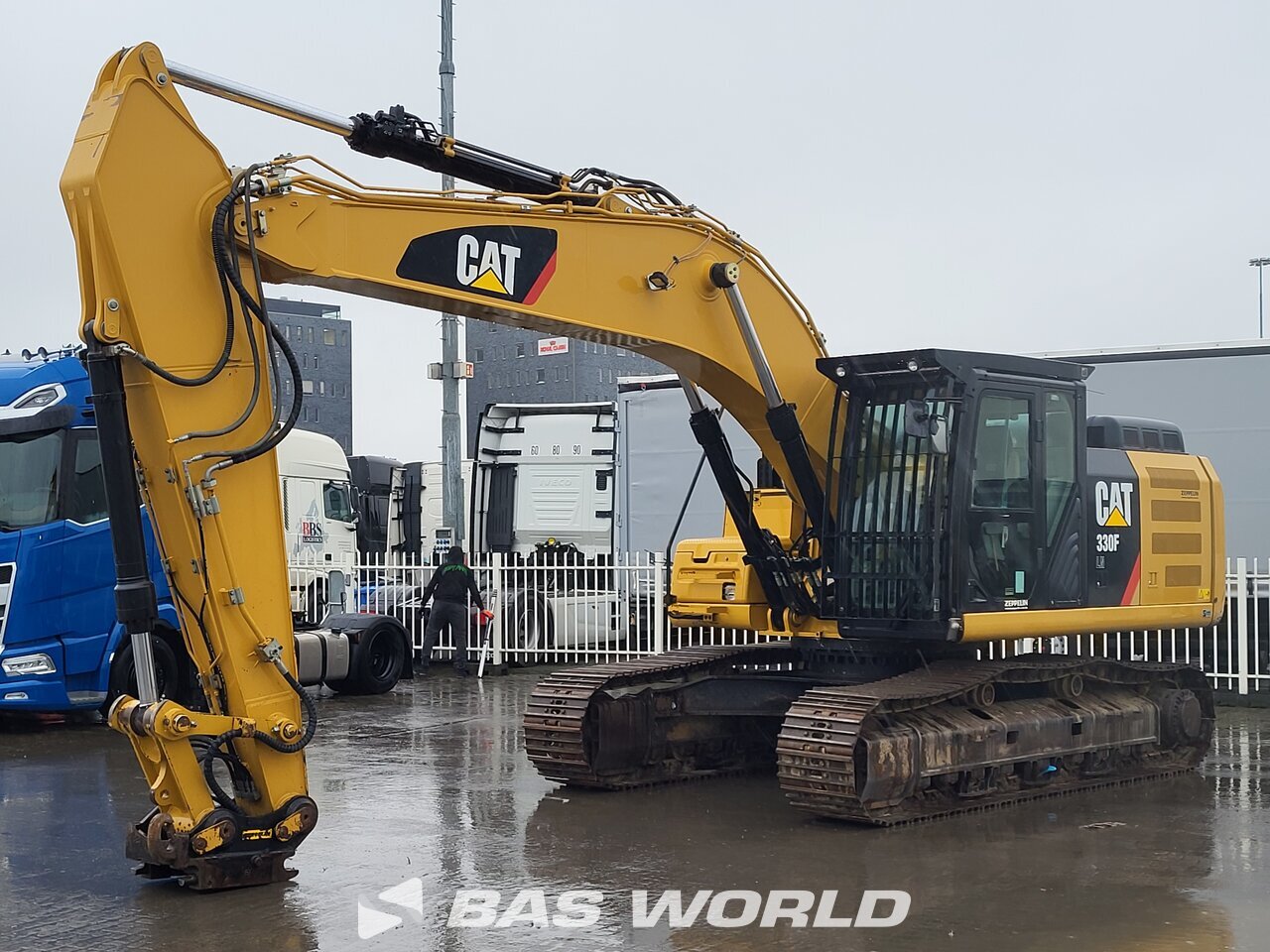 Caterpillar 330 F LN Track excavator 2016 Track excavator - BAS World