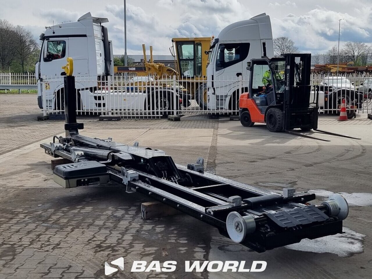 Hyva Hyva 20-65 S Hooklift 8X4 Containersystem Truck New ...