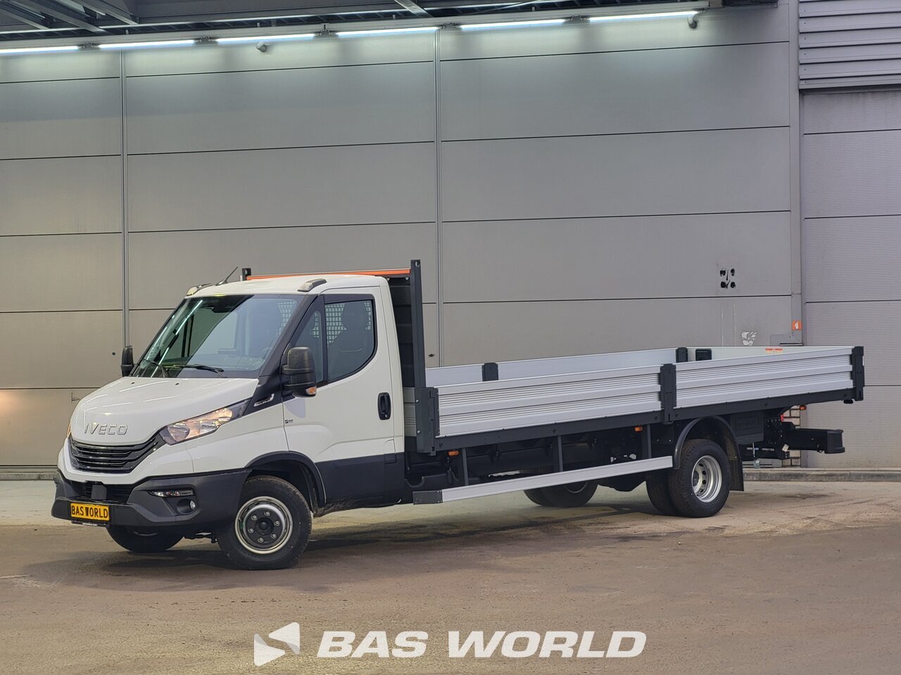 Iveco Daily 70C18 LCV Boîte ouverte 2025 LCV Boîte ouverte - BAS World