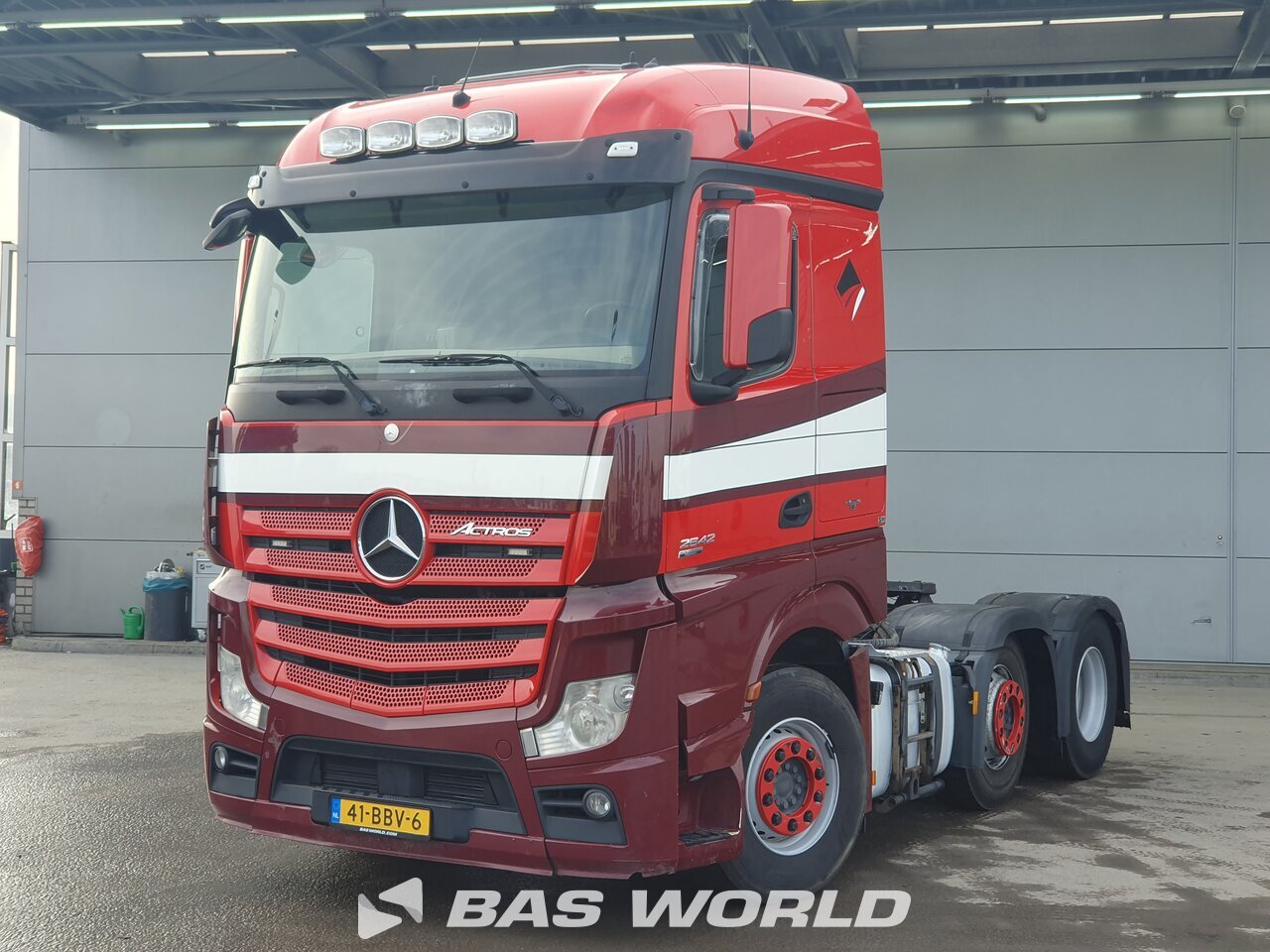 Mercedes Actros 2542 6X2 Tractor Unit - BAS World