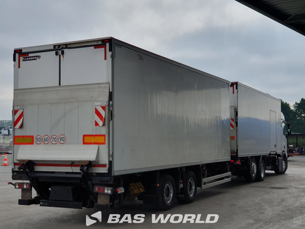 Scania R410 6X2 Refrigerated Truck - BAS World