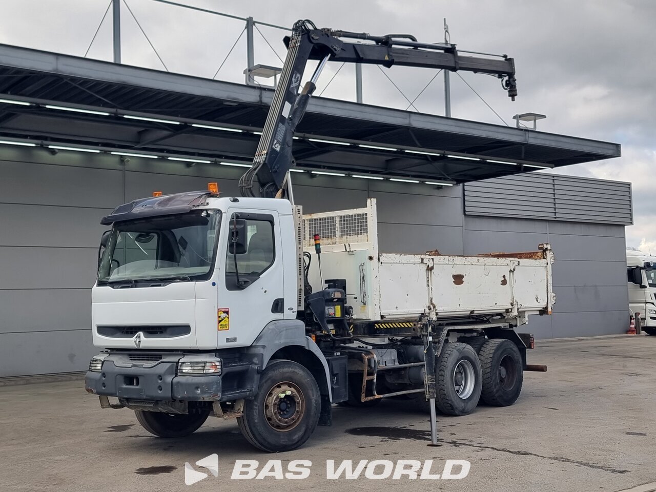 Renault Kerax 360 6X4 CIF Type: T26 Camion Benne - BAS World