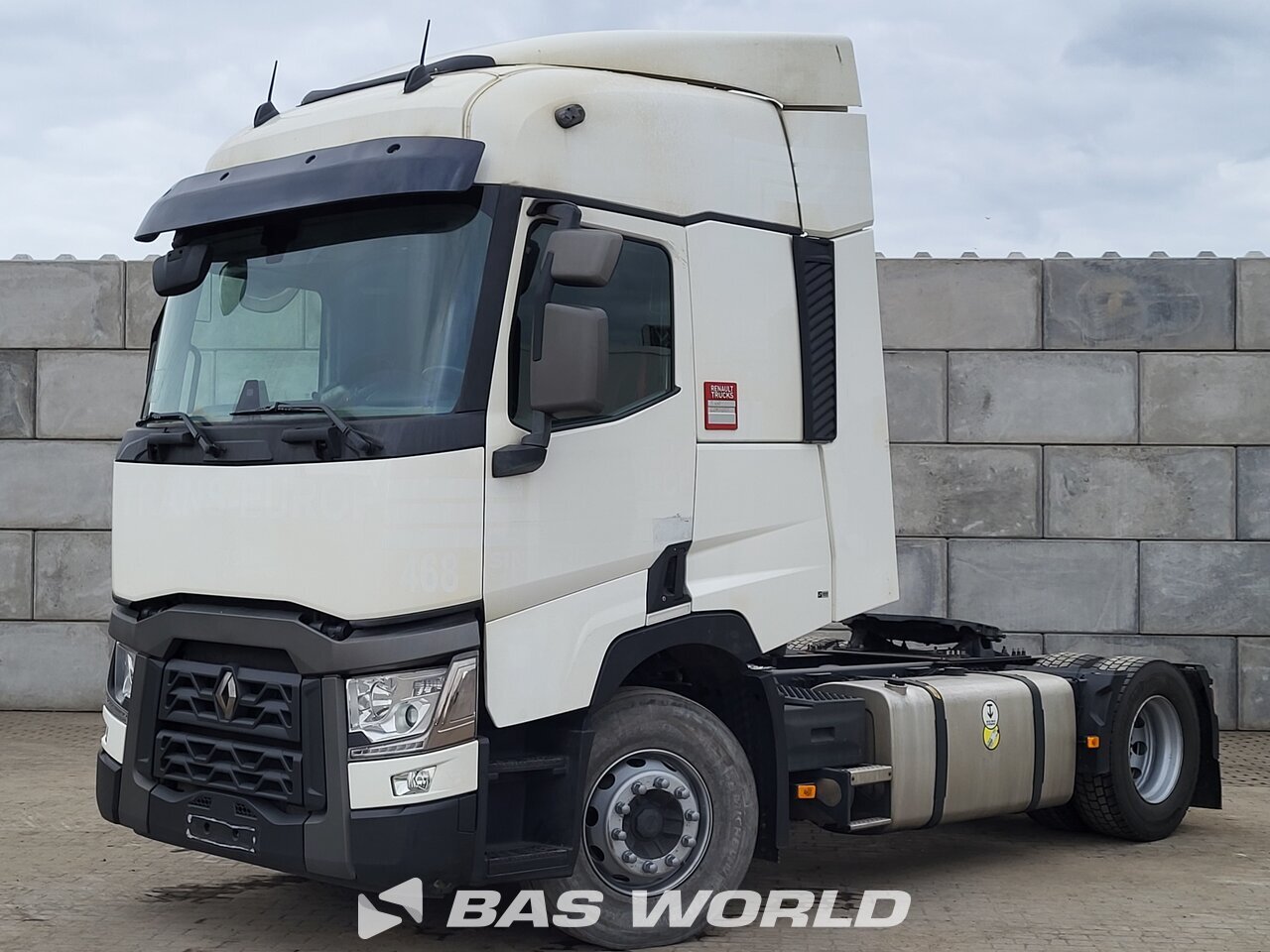 Renault T 460 4X2 Cabeza tractora - BAS World