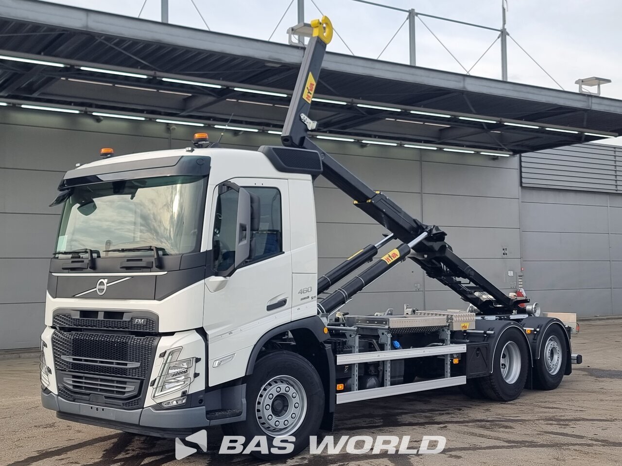 Volvo FM 460 6X2 Hyva Type 20-60S hooklift truck - BAS World