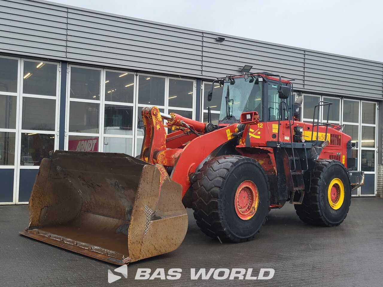 Komatsu WA500-6 Wheeled Construction equipment 2011 Construction ...