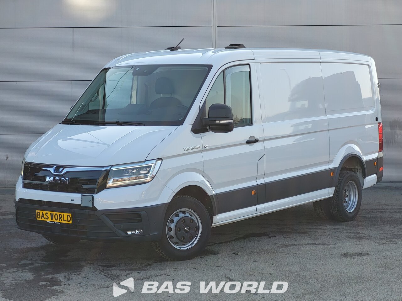 MAN TGE 5.180 Closed box van - BAS World