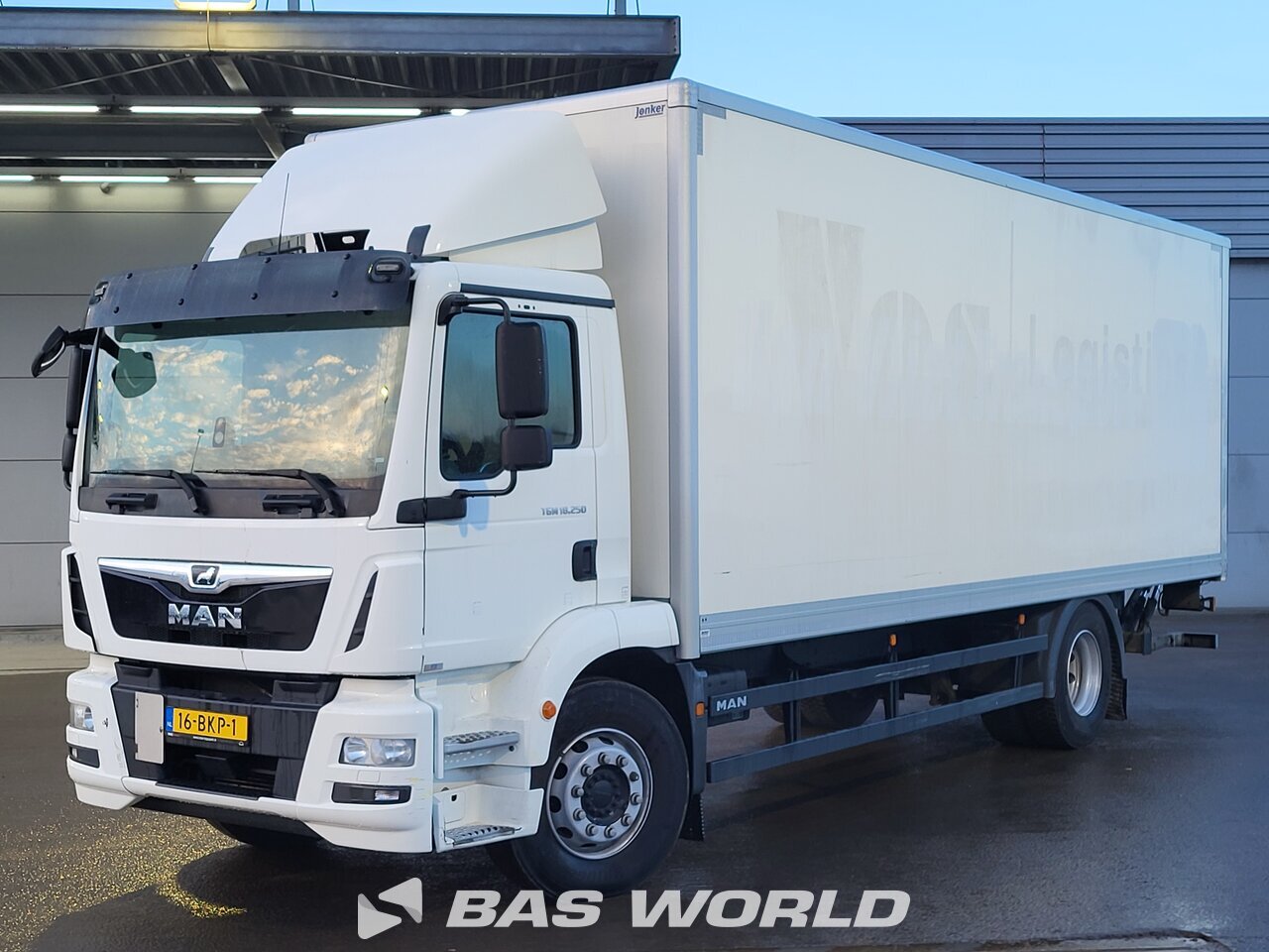 MAN TGM 18.250 4X2 Jonker Box body truck - BAS World