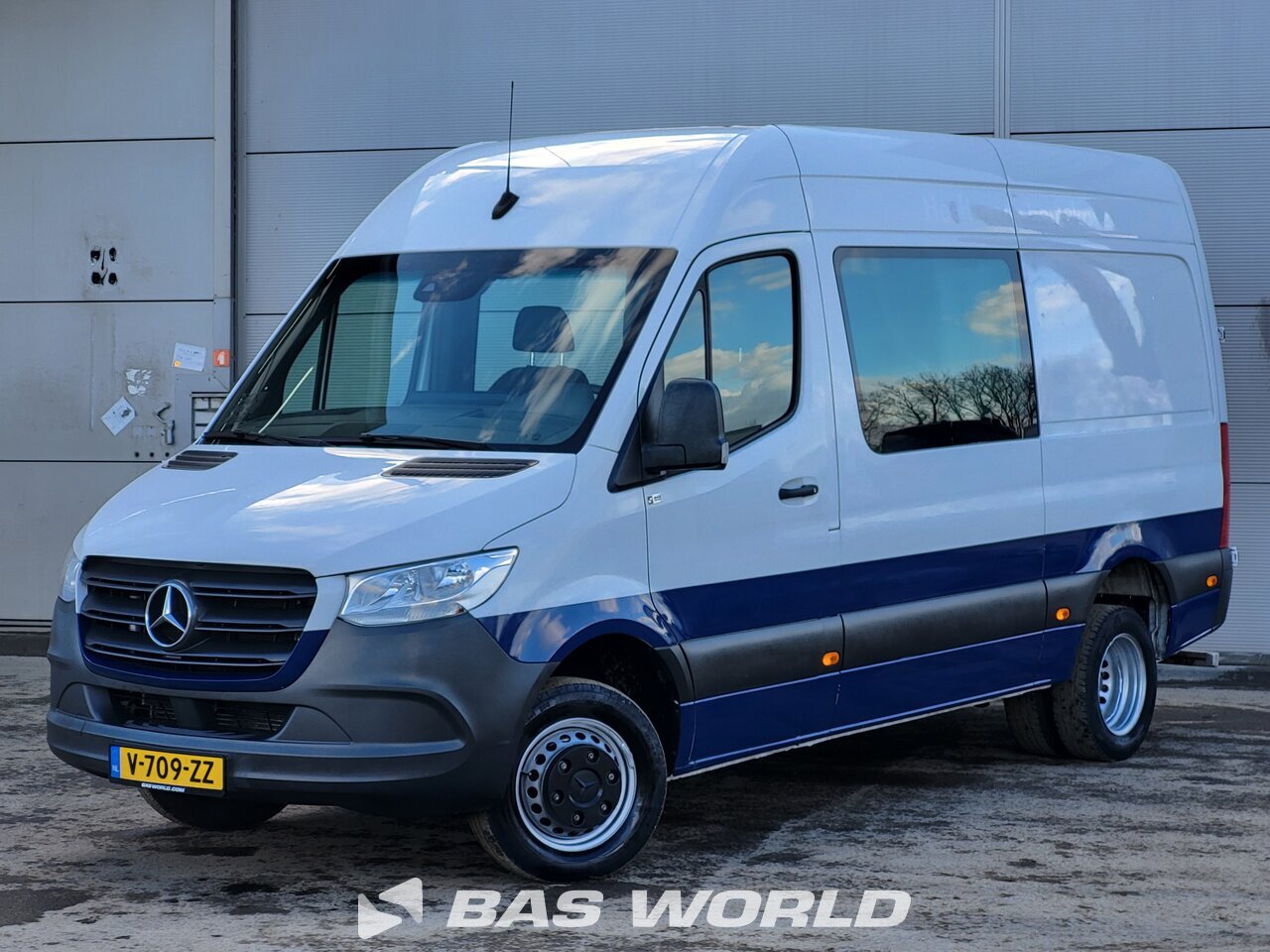 Mercedes Sprinter 519 CDI Closed box van - BAS World