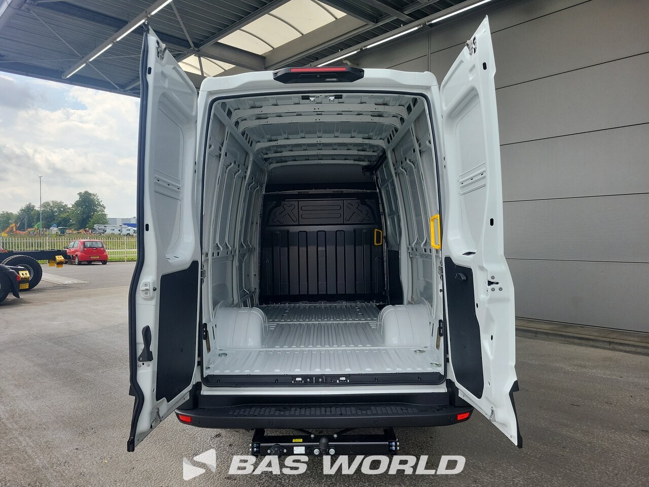 Iveco Daily 35C21 Duba închisă - BAS World