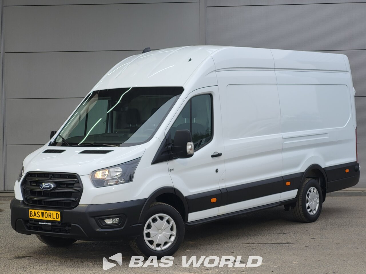 Ford Transit 130pk Closed van Light commercial vehicle 2024 Closed van ...