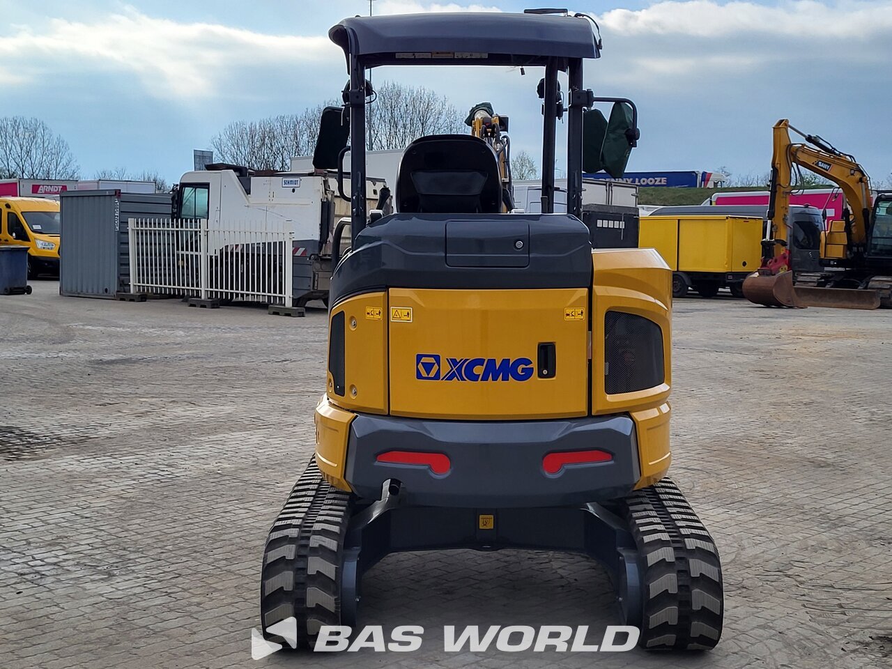 XCMG XE35 E Mini excavator