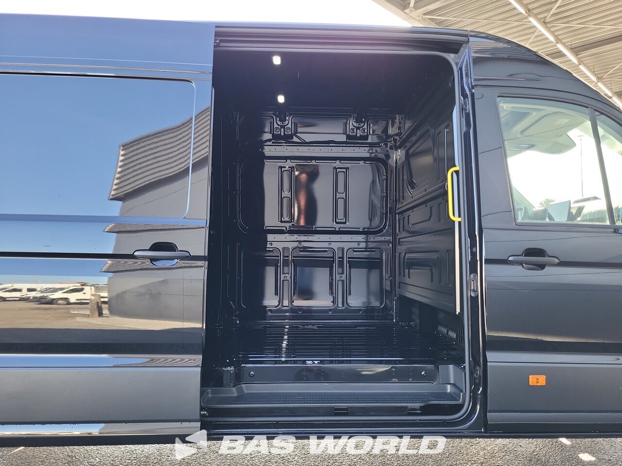 MAN TGE 5.160 Closed box van - BAS World