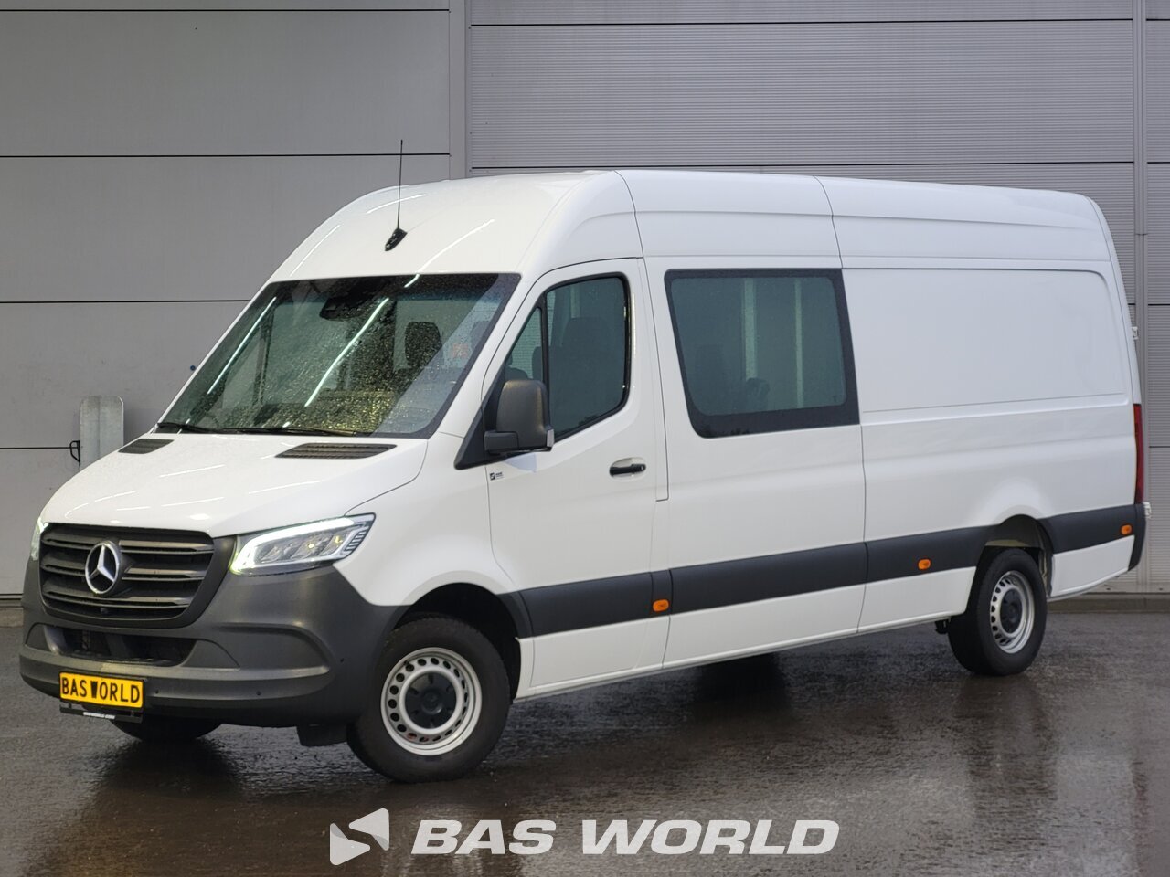 Mercedes Sprinter 317 CDI Closed box van - BAS World