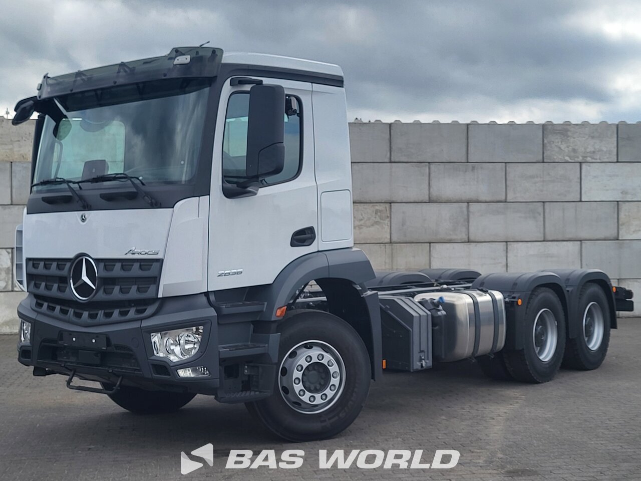 Mercedes Arocs 2636 6X4 Chassis truck - BAS World