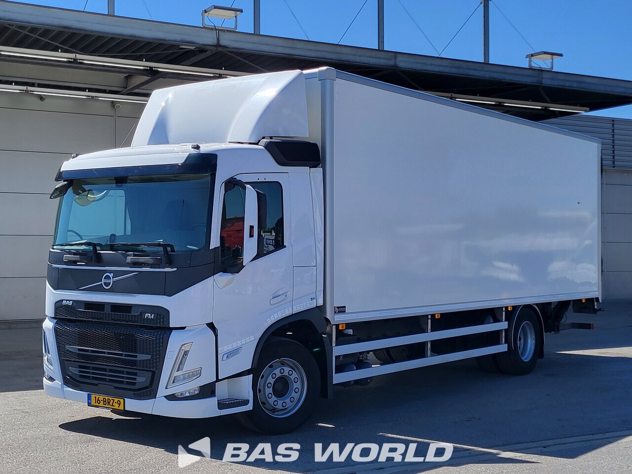 Volvo FM 330 4X2 ECF Box body truck - BAS World