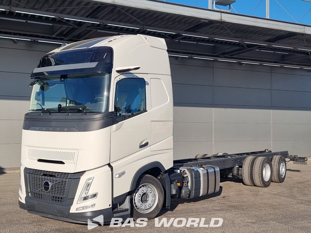 Volvo FH 540 6X2 Chassis truck - BAS World