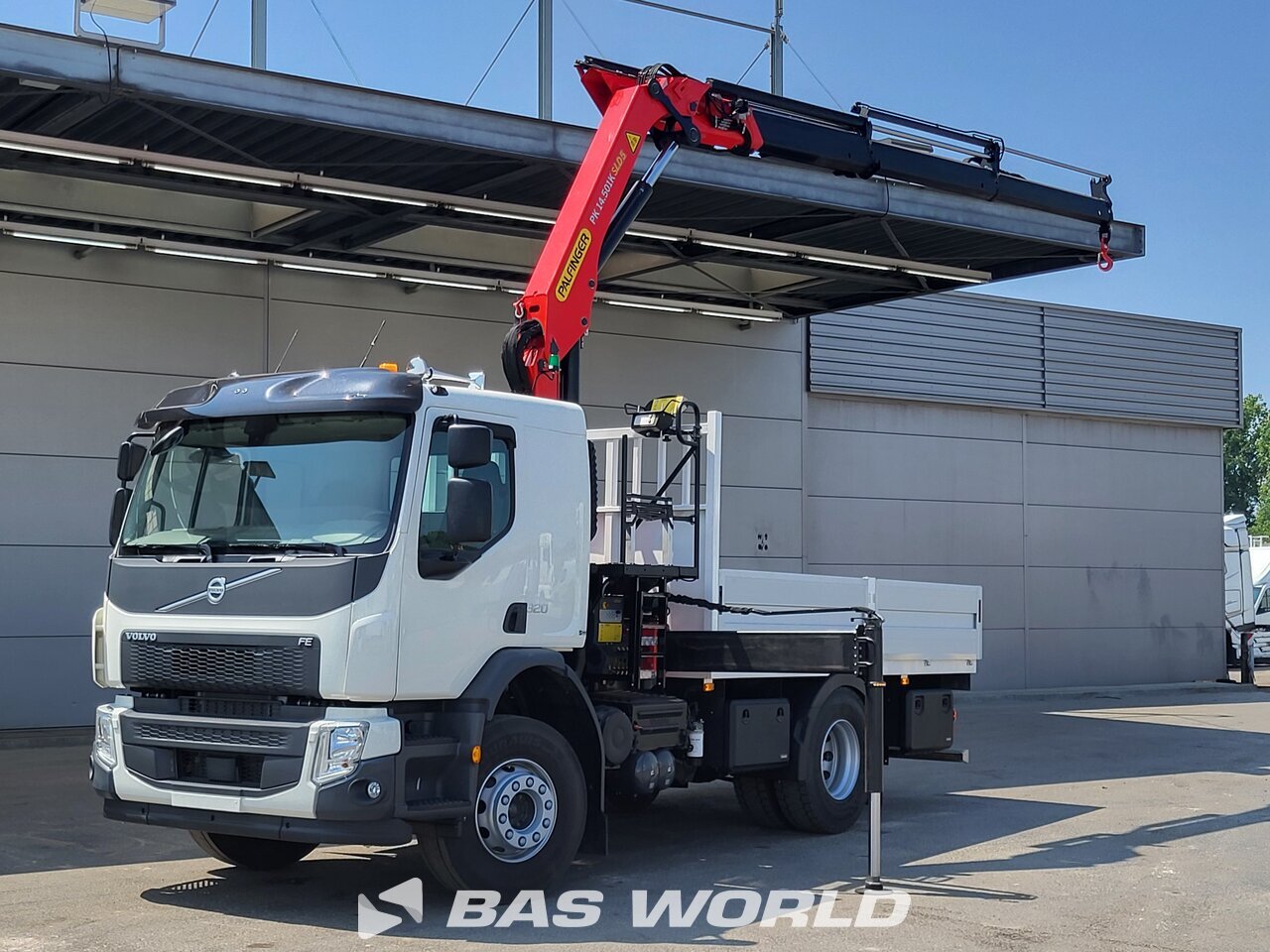Volvo FE 320 4X2 Open laadbak vrachtwagens - BAS World