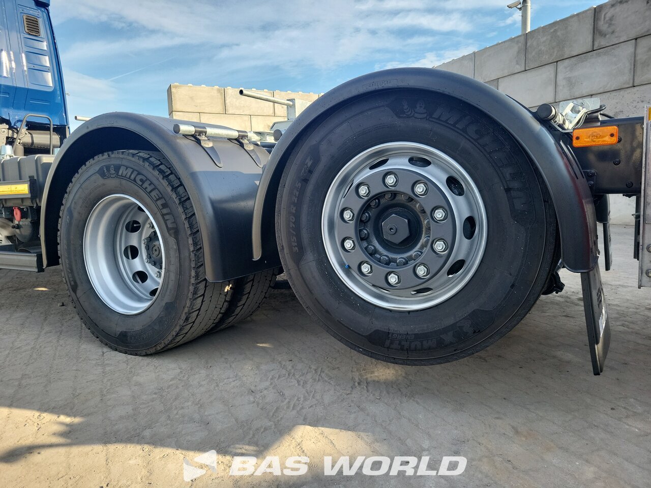 Iveco S-Way 500 6X2 Mildner Camion à Caisse Mobile - BAS World
