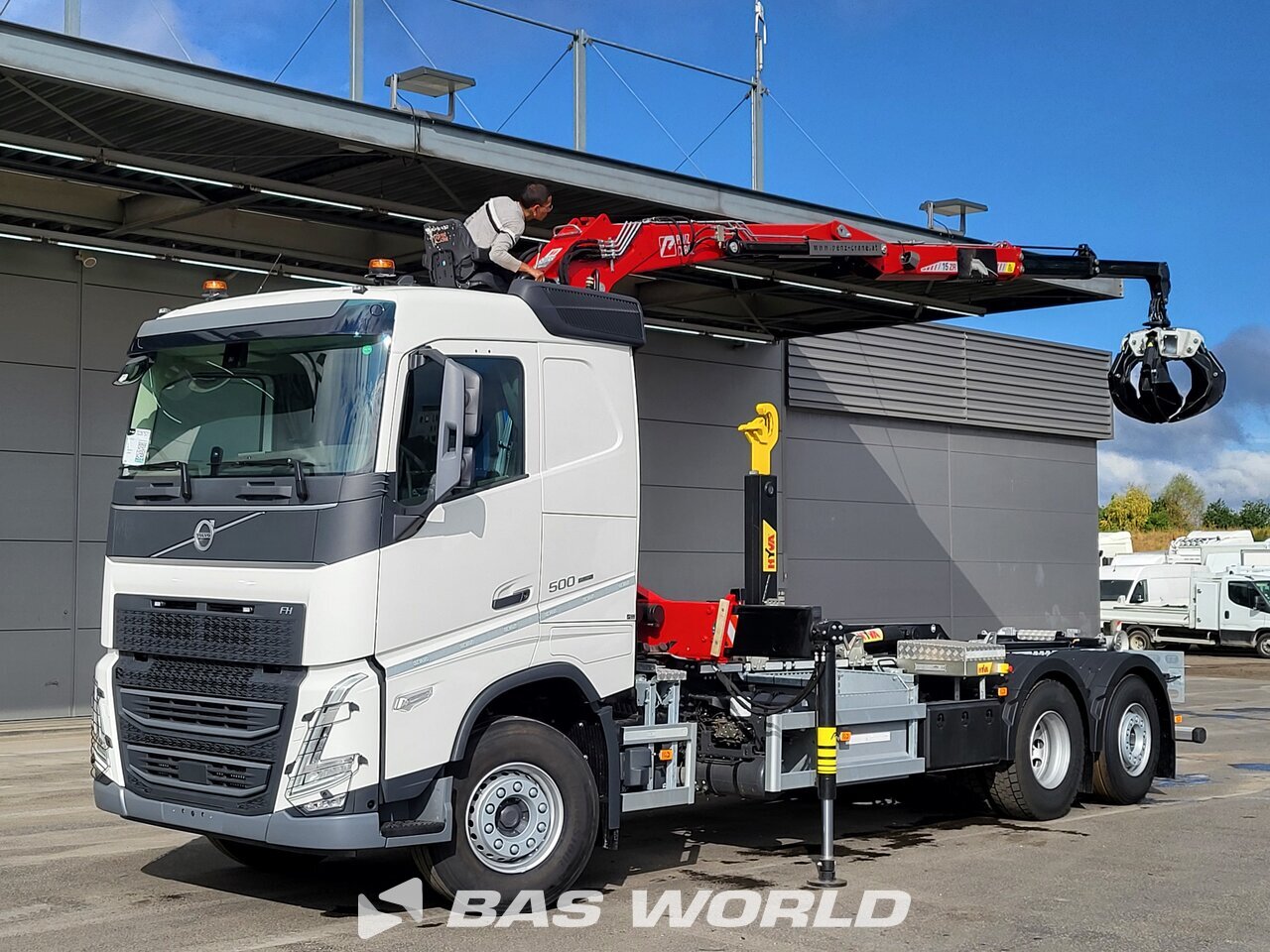 Volvo FH 500 6X2 Hyva Type: 20-57-S hooklift truck - BAS World