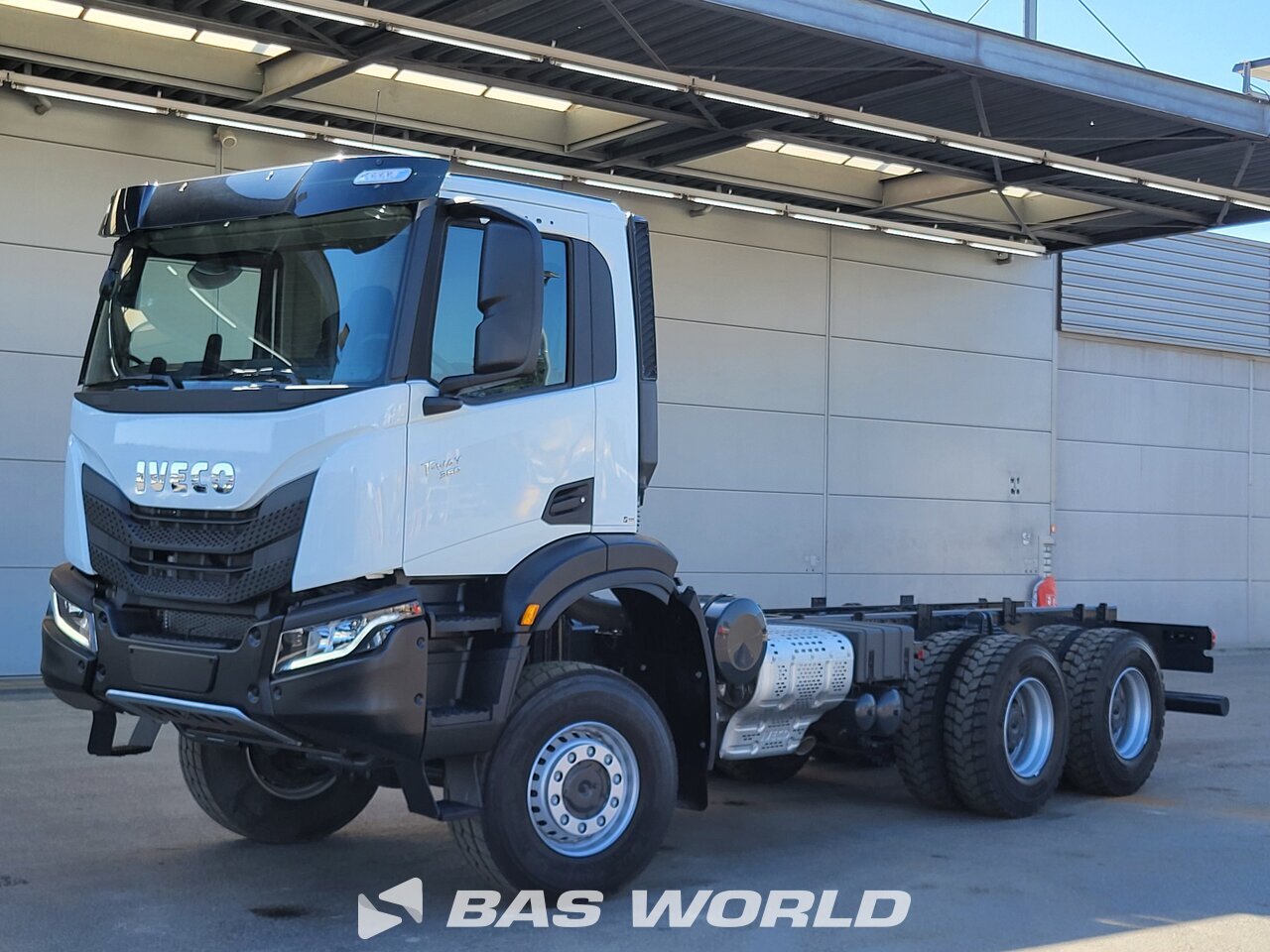 Iveco T-WAY 360 6X6 Chassis truck - BAS World