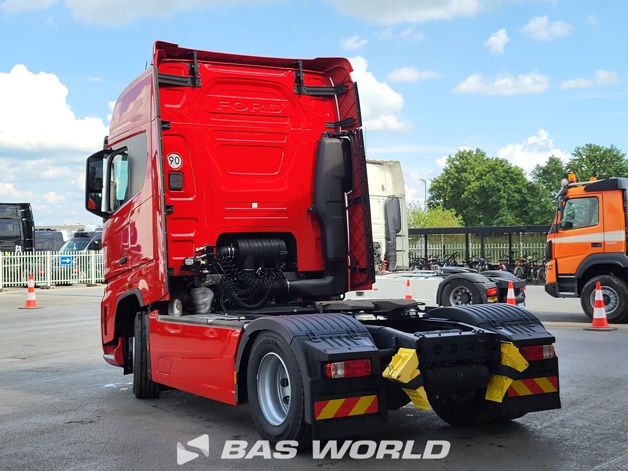 Ford F-Max 500 4X2 Tractor Unit - BAS World