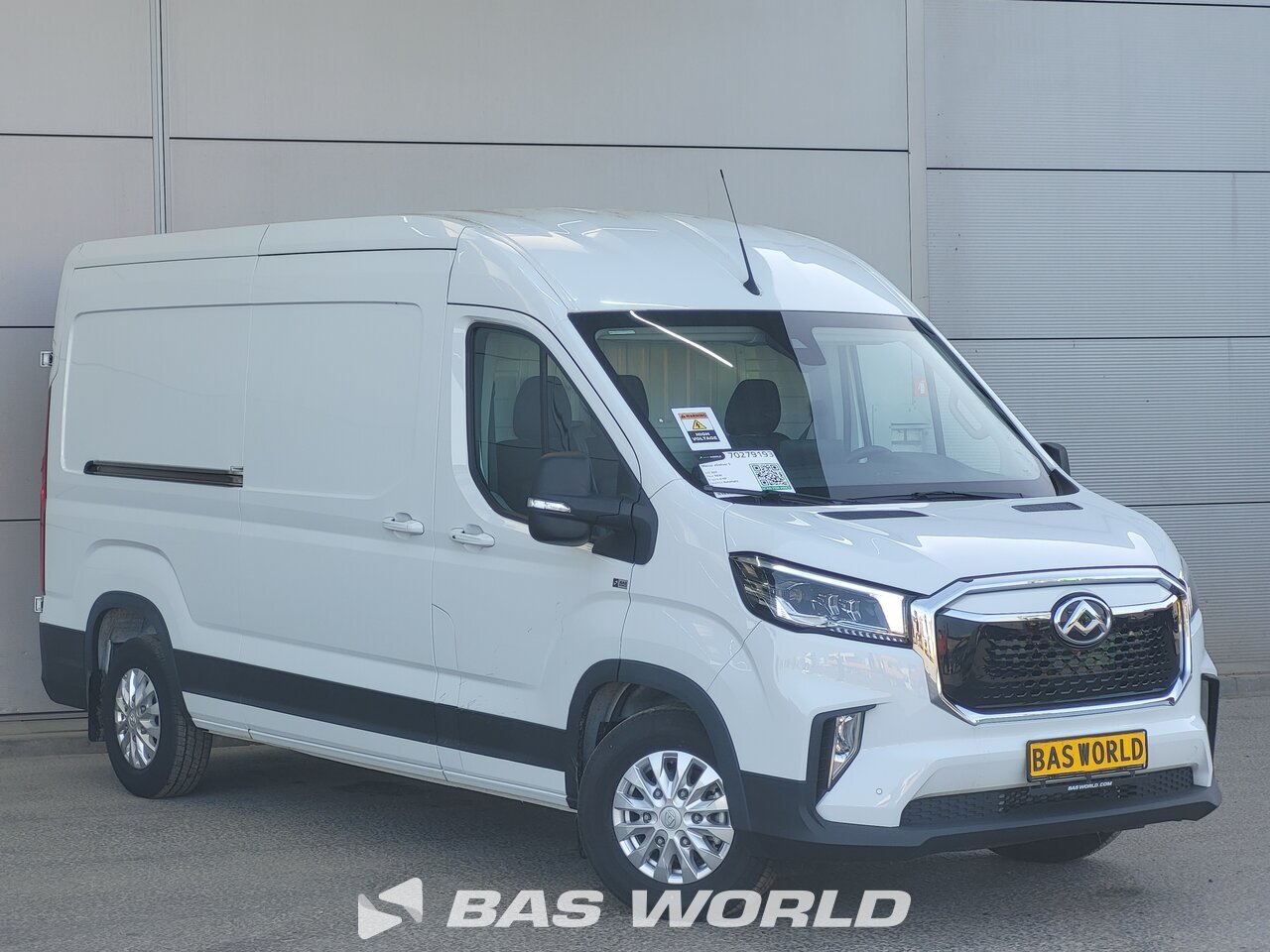 Maxus Deliver 9 Closed box van - BAS World