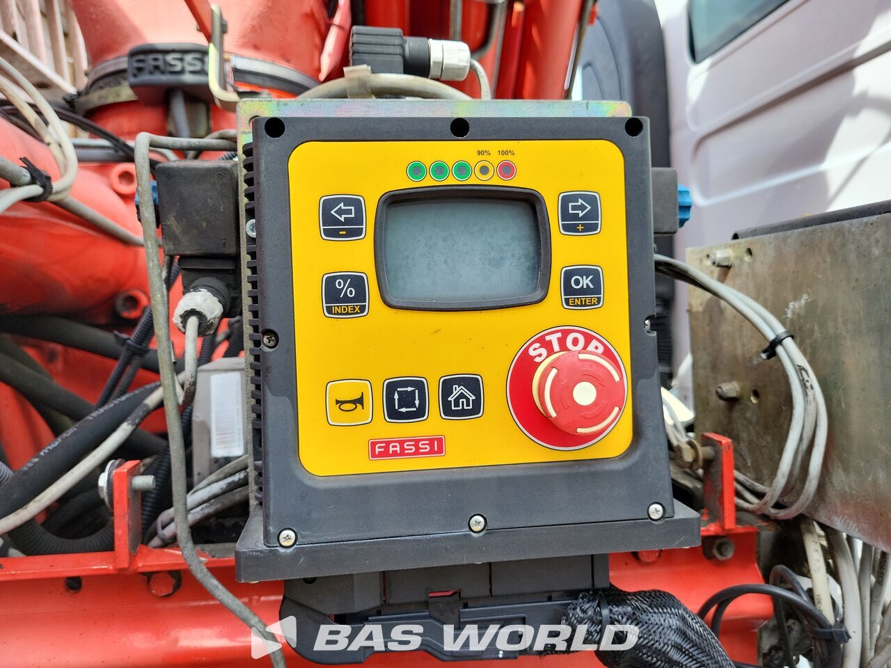 Renault Premium 370 6X2 TCM Flatbed trucks - BAS World