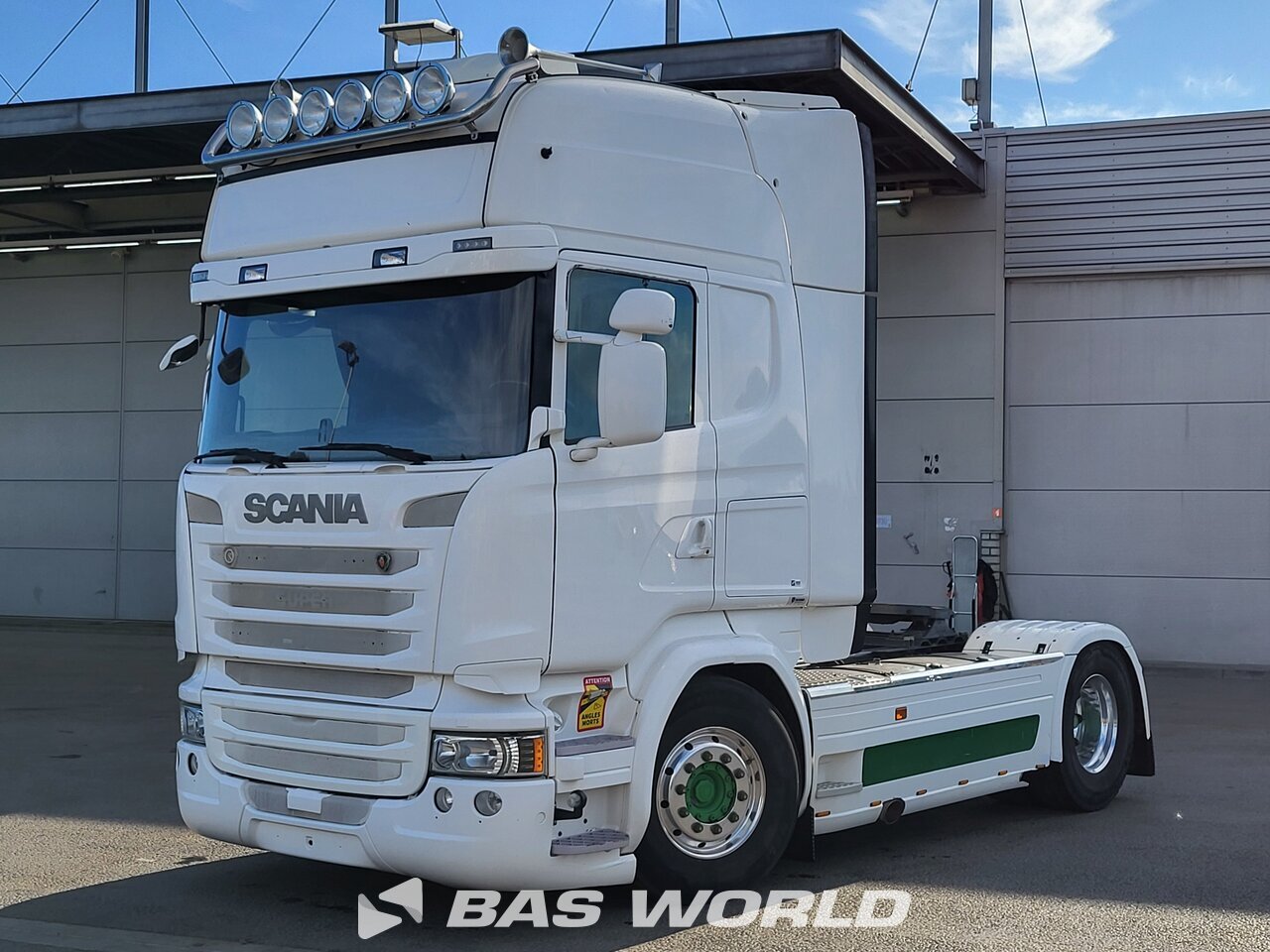 Scania R490 4X2 Tractor - BAS World