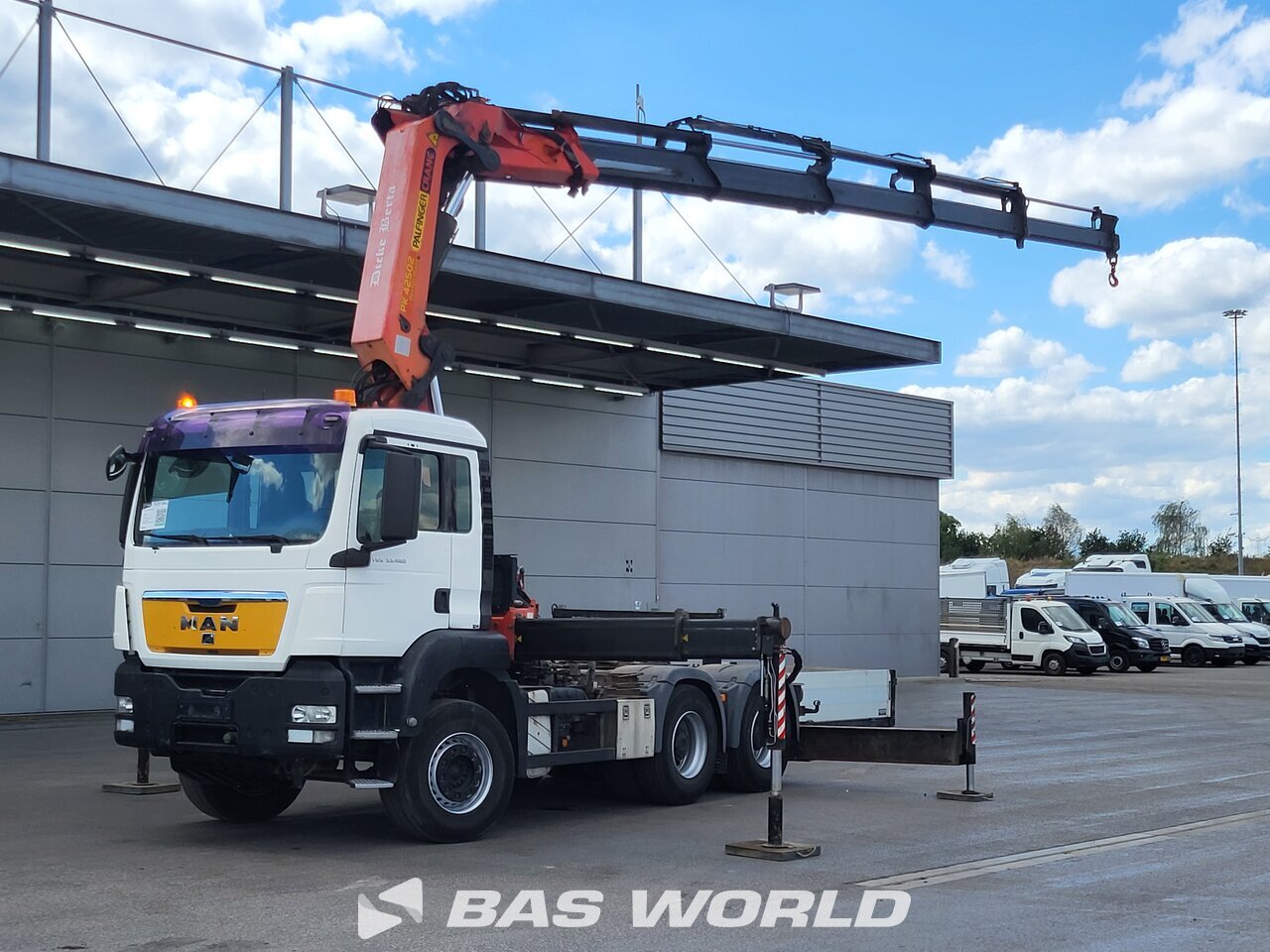 MAN TGS 33.480 6X4 Cabeza tractora - BAS World